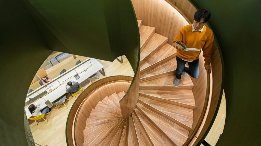 Top 6 Hot Desk Locations in Singapore | JustCo