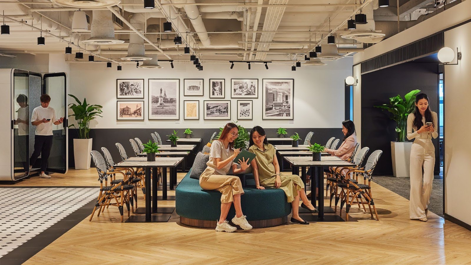 Guide to Hybrid & Flexible Workspaces in Singapore | JustCo